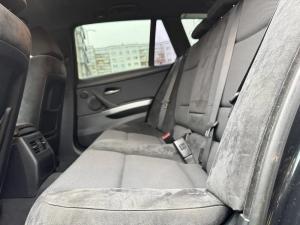 Black BMW 320 2008 in Riga, with an engine capacity of 2.00 L and mileage of 339 thousand km for 3990 €, photo 10 on AUTOMOTO.COM.LV