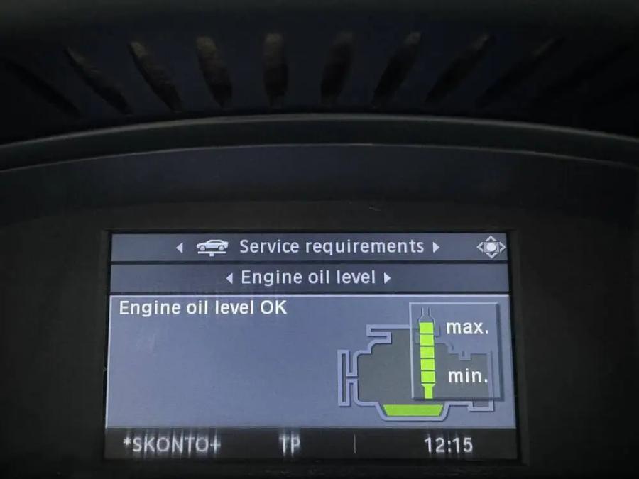 Black BMW 320 2008 in Riga, with an engine capacity of 2.00 L and mileage of 339 thousand km for 3990 €, photo 18 on AUTOMOTO.COM.LV