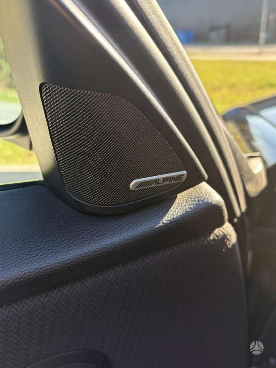 Melns BMW 320 2008 Viļņa, ar dzinēja tilpumu 2.00 L un nobraukumu 385 tūkst. km par 3600 €, foto 12 vietnē AUTOMOTO.COM.LV
