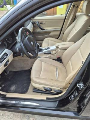 Black BMW 320 2008 in Joniskis, with an engine capacity of 2.00 L and mileage of 321 thousand km for 3200 €, photo 8 on AUTOMOTO.COM.LV
