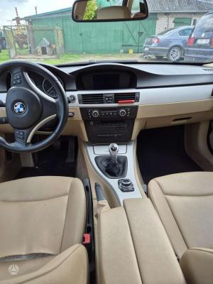 Black BMW 320 2008 in Joniskis, with an engine capacity of 2.00 L and mileage of 321 thousand km for 3200 €, photo 9 on AUTOMOTO.COM.LV