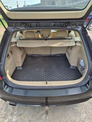 Black BMW 320 2008 in Joniskis, with an engine capacity of 2.00 L and mileage of 321 thousand km for 3200 €, photo 15 on AUTOMOTO.COM.LV