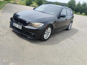 Melns BMW 320 2008 Panevēža, ar dzinēja tilpumu 2.00 L un nobraukumu 235 tūkst. km par 2999 €, foto  vietnē AUTOMOTO.COM.LV