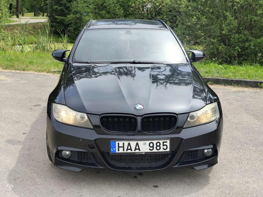 Melns BMW 320 2008 Panevēža, ar dzinēja tilpumu 2.00 L un nobraukumu 235 tūkst. km par 2999 €, foto 8 vietnē AUTOMOTO.COM.LV