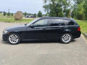 Melns BMW 320 2008 Panevēža, ar dzinēja tilpumu 2.00 L un nobraukumu 235 tūkst. km par 2999 €, foto 9 vietnē AUTOMOTO.COM.LV