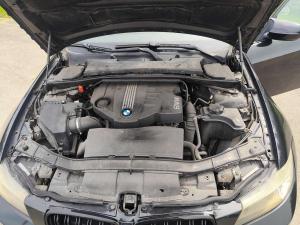 Melns BMW 320 2008 Panevēža, ar dzinēja tilpumu 2.00 L un nobraukumu 235 tūkst. km par 2999 €, foto 16 vietnē AUTOMOTO.COM.LV