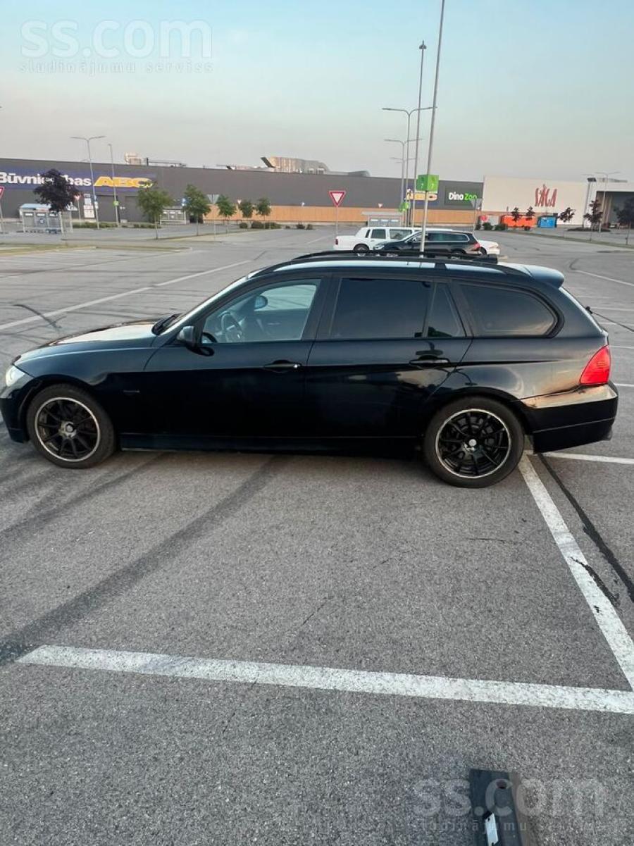 Melns BMW 320 2008 Rīga, ar dzinēja tilpumu 2.00 L un nobraukumu 420 tūkst. km par 3700 €, foto 5 vietnē AUTOMOTO.COM.LV
