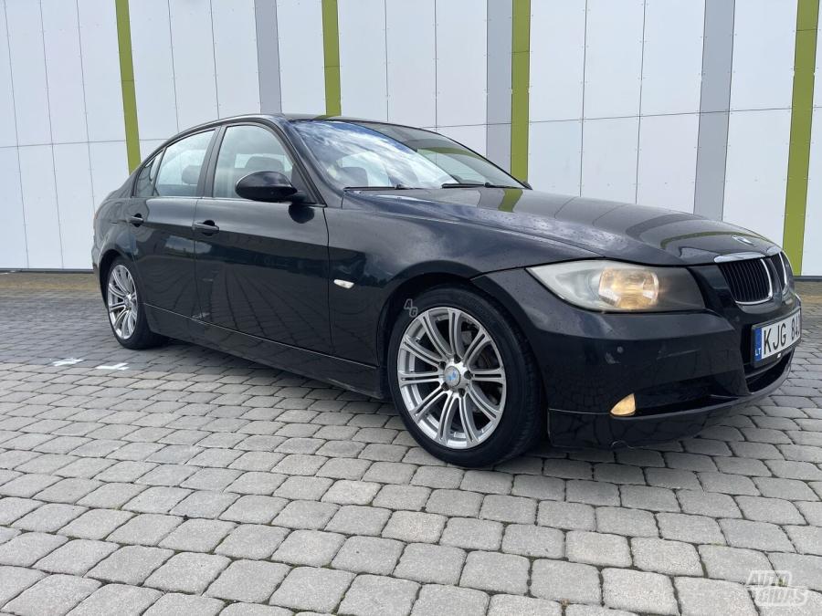 Melns BMW 320 2008 Viļņa, ar dzinēja tilpumu 2.00 L un nobraukumu 180 tūkst. km par 3000 €, foto 10 vietnē AUTOMOTO.COM.LV