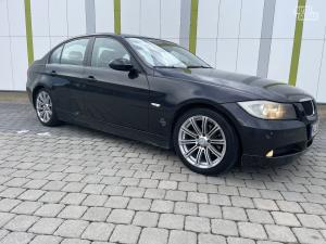 Melns BMW 320 2008 Viļņa, ar dzinēja tilpumu 2.00 L un nobraukumu 180 tūkst. km par 3000 €, foto 11 vietnē AUTOMOTO.COM.LV