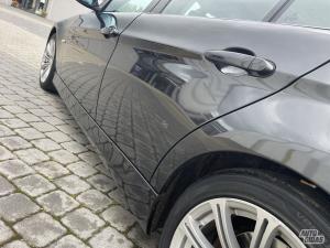 Melns BMW 320 2008 Viļņa, ar dzinēja tilpumu 2.00 L un nobraukumu 180 tūkst. km par 3000 €, foto 17 vietnē AUTOMOTO.COM.LV