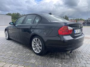Black BMW 320 2008 in Vilnius, with an engine capacity of 2.00 L and mileage of 180 thousand km for 3000 €, photo 3 on AUTOMOTO.COM.LV