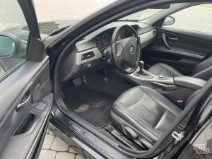 Black BMW 320 2008 in Vilnius, with an engine capacity of 2.00 L and mileage of 180 thousand km for 3000 €, photo 22 on AUTOMOTO.COM.LV