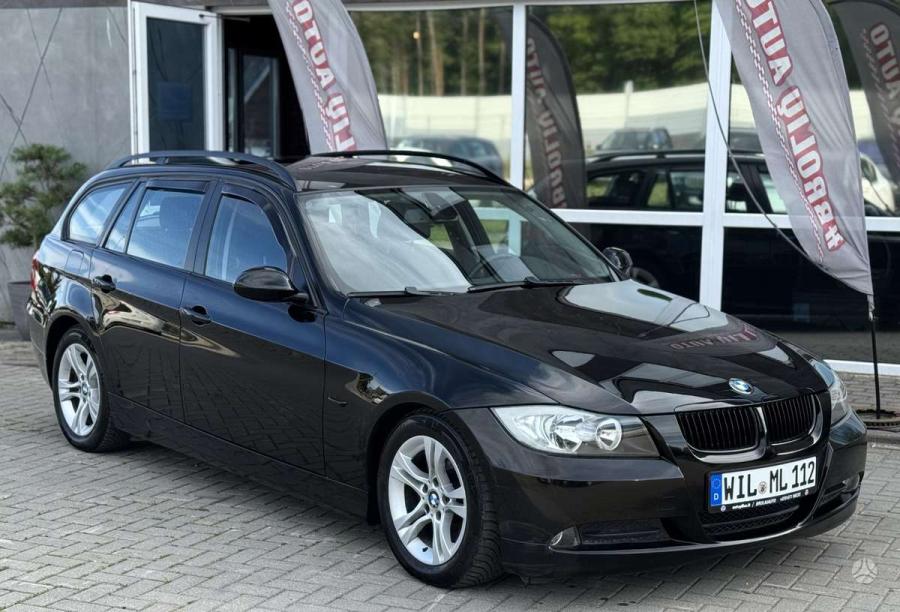 Black BMW 320 2008 in Radviliskis, with an engine capacity of 2.00 L and mileage of 352 thousand km for 3650 €, photo 5 on AUTOMOTO.COM.LV