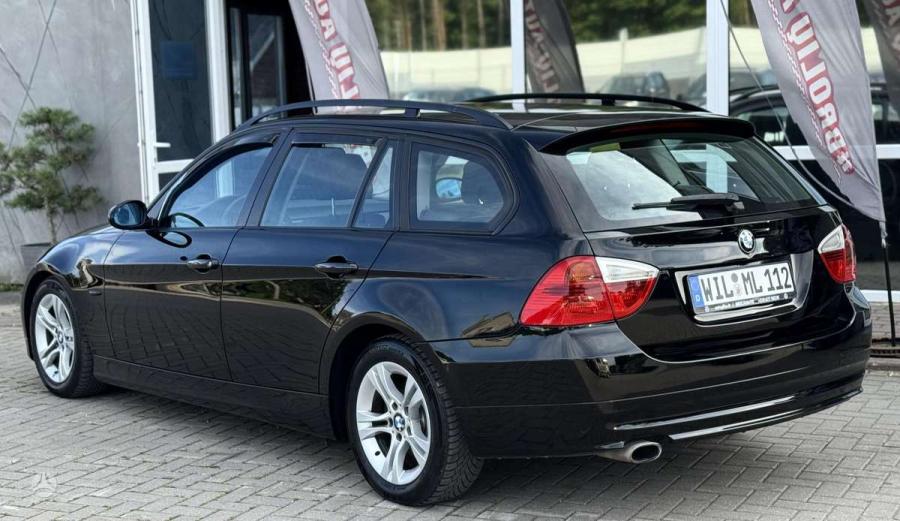 Black BMW 320 2008 in Radviliskis, with an engine capacity of 2.00 L and mileage of 352 thousand km for 3650 €, photo 11 on AUTOMOTO.COM.LV