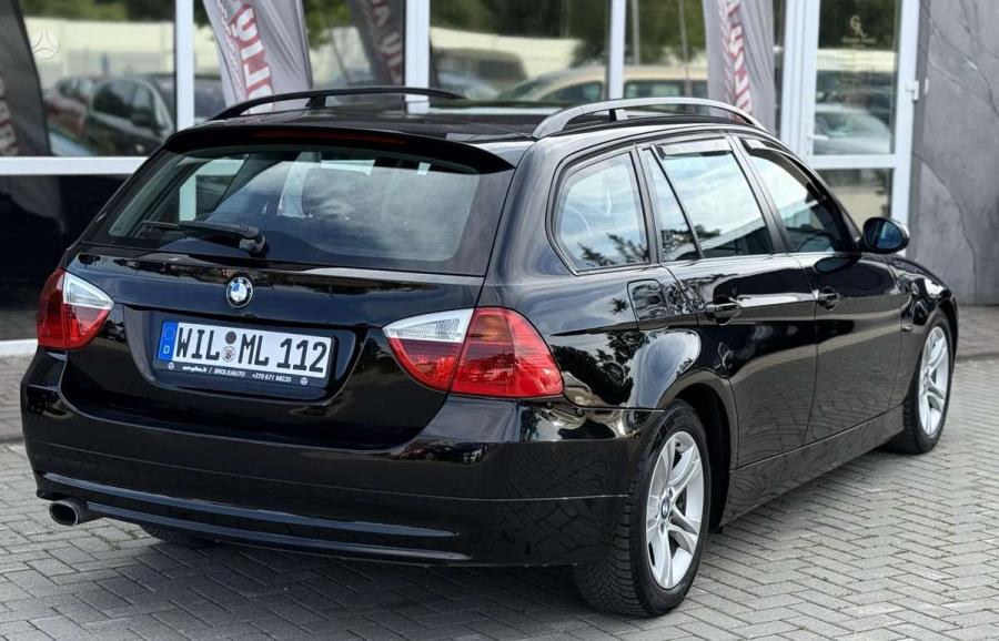 Black BMW 320 2008 in Radviliskis, with an engine capacity of 2.00 L and mileage of 352 thousand km for 3650 €, photo 12 on AUTOMOTO.COM.LV