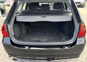 Black BMW 320 2008 in Radviliskis, with an engine capacity of 2.00 L and mileage of 352 thousand km for 3650 €, photo 27 on AUTOMOTO.COM.LV