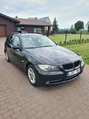 Black BMW 320 2008 in Kaisiadorys, with an engine capacity of 2.00 L and mileage of 320 thousand km for 2850 €, photo  on AUTOMOTO.COM.LV