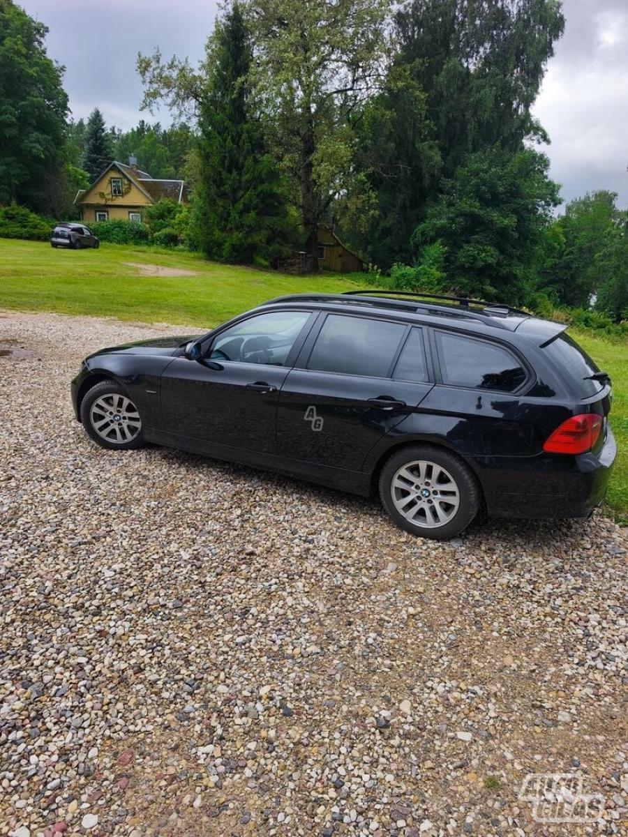 Black BMW 320 2008 in Zarasai, with an engine capacity of 2.00 L and mileage of 339 thousand km for 2700 €, photo 6 on AUTOMOTO.COM.LV