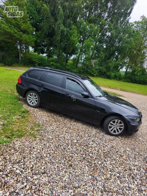 Melns BMW 320 2008 Zarasai, ar dzinēja tilpumu 2.00 L un nobraukumu 339 tūkst. km par 2700 €, foto 6 vietnē AUTOMOTO.COM.LV