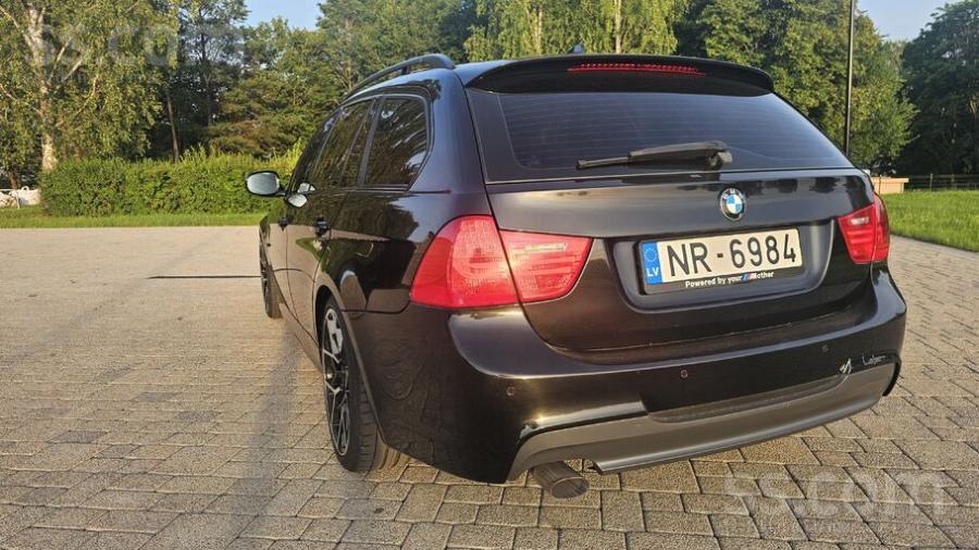 Melns BMW 320 2008 Saldus, ar dzinēja tilpumu 2.00 L un nobraukumu 303 tūkst. km par 5500 €, foto 5 vietnē AUTOMOTO.COM.LV