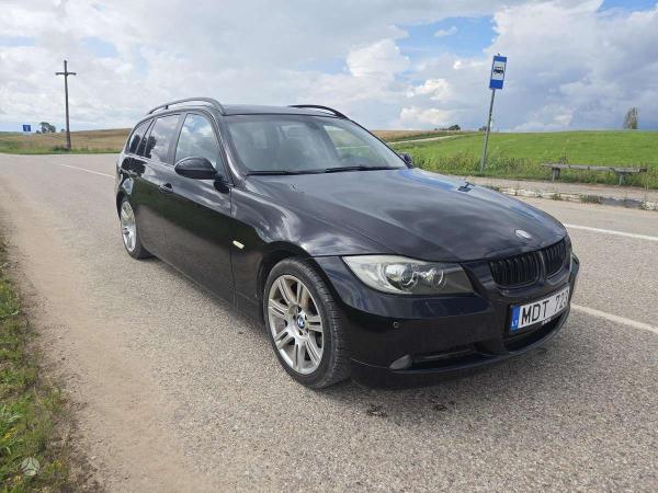 Melns BMW 320 2008 Alīta, ar dzinēja tilpumu 2.00 L un nobraukumu 400 tūkst. km par 2899 €, foto 3 vietnē AUTOMOTO.COM.LV