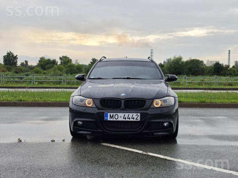 Melns BMW 320 2008 Rīga, ar dzinēja tilpumu 2.00 L un nobraukumu 0 tūkst. km par 5200 €, foto 3 vietnē AUTOMOTO.COM.LV