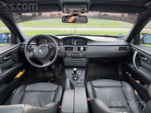 Black BMW 320 2008 in Riga, with an engine capacity of 2.00 L and mileage of 0 thousand km for 5200 €, photo 12 on AUTOMOTO.COM.LV