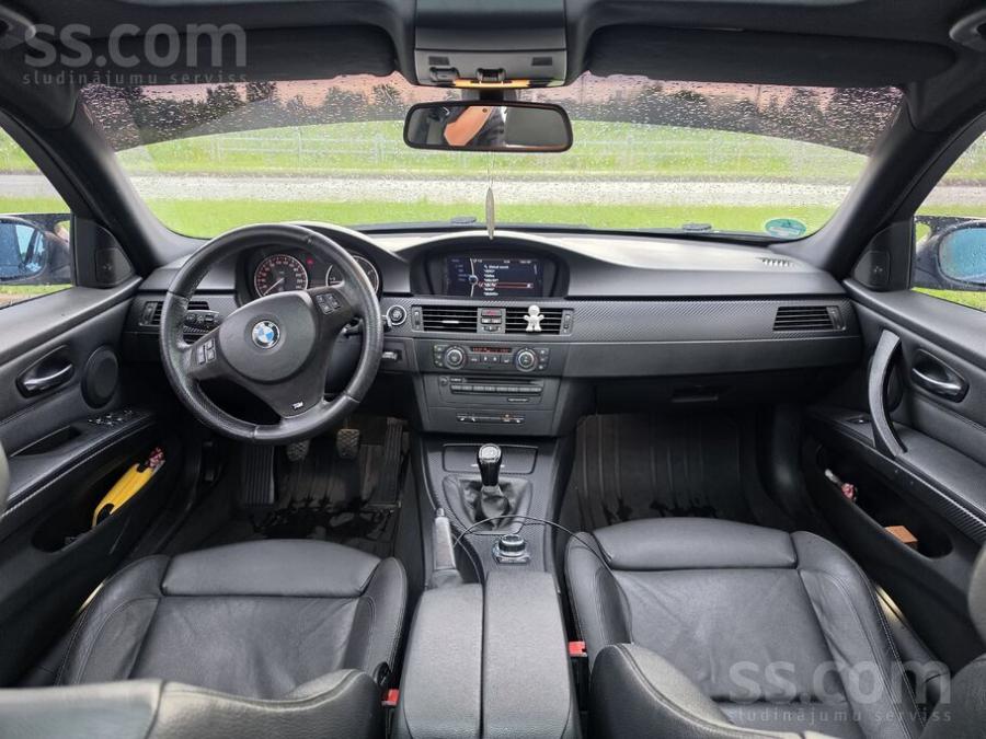 Black BMW 320 2008 in Riga, with an engine capacity of 2.00 L and mileage of 0 thousand km for 5200 €, photo 12 on AUTOMOTO.COM.LV