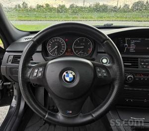 Black BMW 320 2008 in Riga, with an engine capacity of 2.00 L and mileage of 0 thousand km for 5200 €, photo 15 on AUTOMOTO.COM.LV