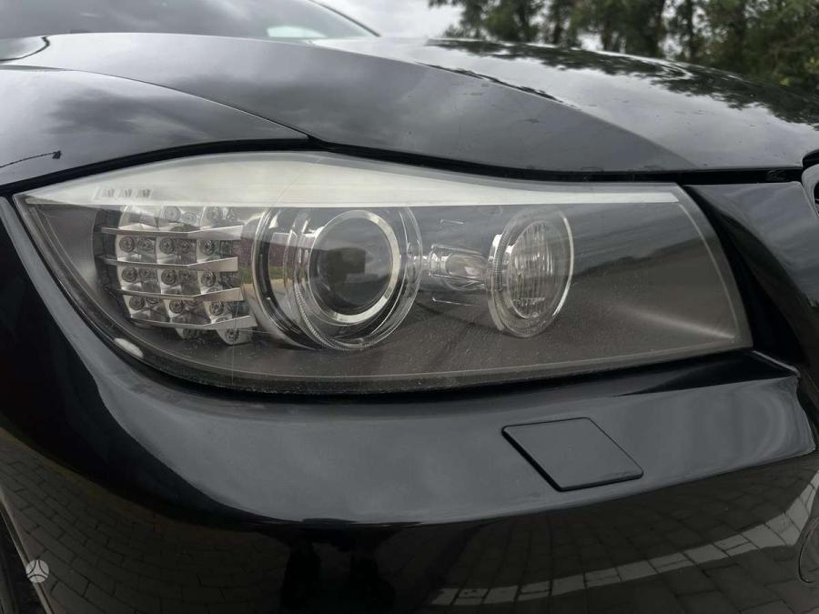 Black BMW 320 2008 in Vilkaviskis, with an engine capacity of 2.00 L and mileage of 240 thousand km for 3950 €, photo 29 on AUTOMOTO.COM.LV