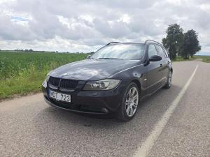 Melns BMW 320 2008 Alīta, ar dzinēja tilpumu 2.00 L un nobraukumu 398 tūkst. km par 2869 €, foto  vietnē AUTOMOTO.COM.LV