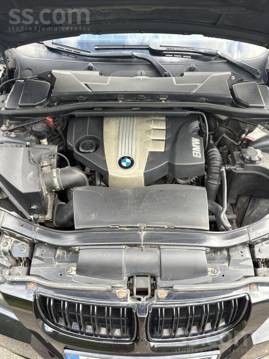 Black BMW 320 2008 in Riga, with an engine capacity of 2.00 L and mileage of 333 thousand km for 5500 €, photo 8 on AUTOMOTO.COM.LV