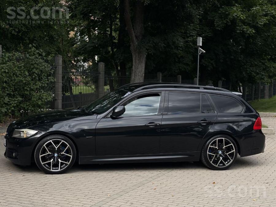 Melns BMW 320 2008 Rīga, ar dzinēja tilpumu 2.00 L un nobraukumu 305 tūkst. km par 5850 €, foto 3 vietnē AUTOMOTO.COM.LV