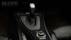 Melns BMW 320 2008 Rīga, ar dzinēja tilpumu 2.00 L un nobraukumu 305 tūkst. km par 5850 €, foto 11 vietnē AUTOMOTO.COM.LV