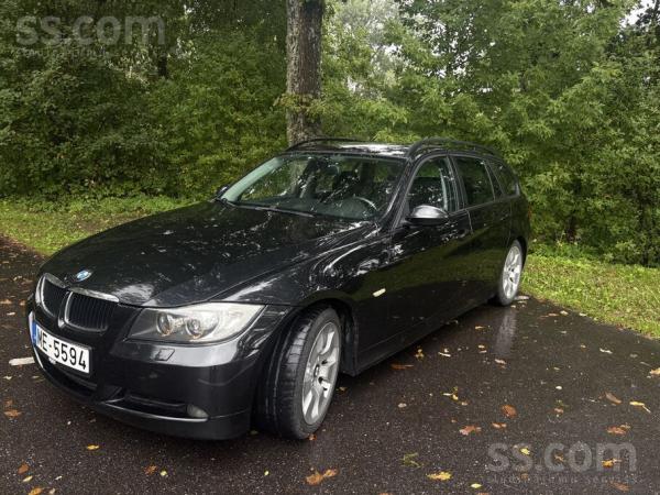 Melns BMW 320 2008 Rīga, ar dzinēja tilpumu 2.00 L un nobraukumu 321 tūkst. km par 3800 €, foto 2 vietnē AUTOMOTO.COM.LV