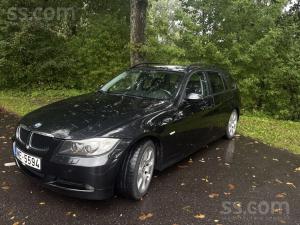 Melns BMW 320 2008 Rīga, ar dzinēja tilpumu 2.00 L un nobraukumu 321 tūkst. km par 3800 €, foto 3 vietnē AUTOMOTO.COM.LV