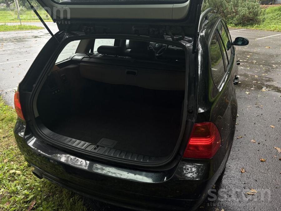 Melns BMW 320 2008 Rīga, ar dzinēja tilpumu 2.00 L un nobraukumu 321 tūkst. km par 3800 €, foto 6 vietnē AUTOMOTO.COM.LV