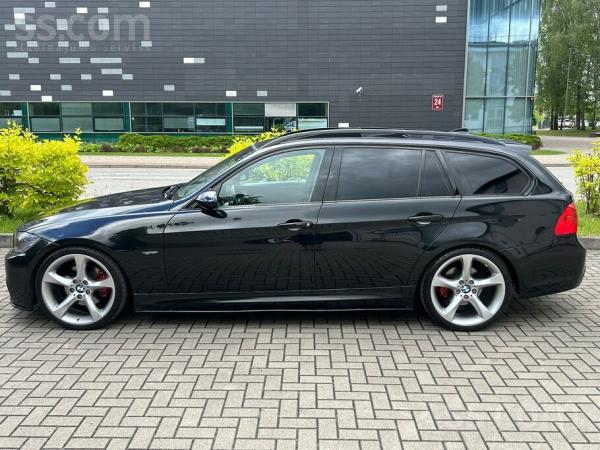 Black BMW 320 2008 in Jelgava, with an engine capacity of 2.00 L and mileage of 320 thousand km for 6000 €, photo 2 on AUTOMOTO.COM.LV