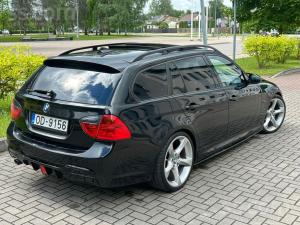 Melns BMW 320 2008 Jelgava, ar dzinēja tilpumu 2.00 L un nobraukumu 320 tūkst. km par 6000 €, foto 4 vietnē AUTOMOTO.COM.LV