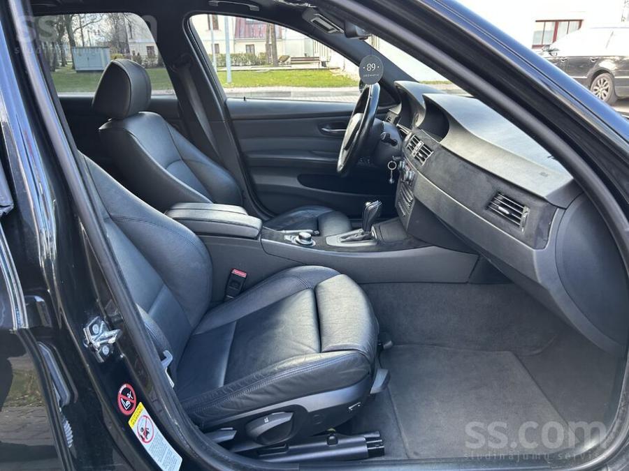 Melns BMW 320 2008 Jelgava, ar dzinēja tilpumu 2.00 L un nobraukumu 320 tūkst. km par 6000 €, foto 10 vietnē AUTOMOTO.COM.LV