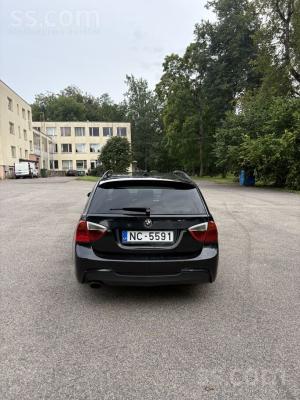 Melns BMW 320 2008 Ogre, ar dzinēja tilpumu 2.00 L un nobraukumu 331 tūkst. km par 3790 €, foto 6 vietnē AUTOMOTO.COM.LV