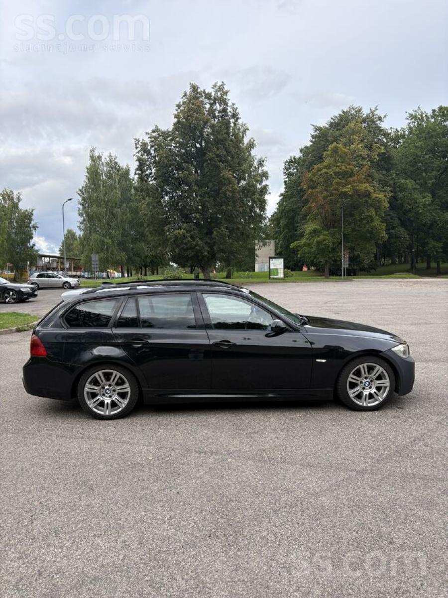 Melns BMW 320 2008 Ogre, ar dzinēja tilpumu 2.00 L un nobraukumu 331 tūkst. km par 3790 €, foto 7 vietnē AUTOMOTO.COM.LV