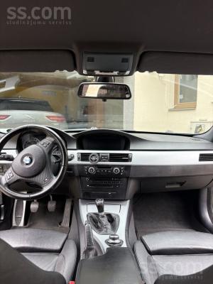 Melns BMW 320 2008 Ogre, ar dzinēja tilpumu 2.00 L un nobraukumu 331 tūkst. km par 3790 €, foto 8 vietnē AUTOMOTO.COM.LV