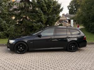 Black BMW 320 2008 in Dobele, with an engine capacity of 2.00 L and mileage of 343 thousand km for 4785 €, photo 3 on AUTOMOTO.COM.LV