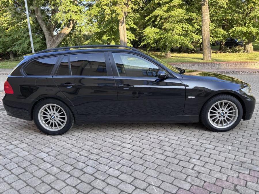 Melns BMW 320 2008 Bauska, ar dzinēja tilpumu 2.00 L un nobraukumu 369 tūkst. km par 3200 €, foto 8 vietnē AUTOMOTO.COM.LV