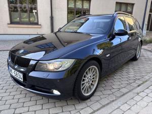 Melns BMW 320 2008 Bauska, ar dzinēja tilpumu 2.00 L un nobraukumu 369 tūkst. km par 3200 €, foto 13 vietnē AUTOMOTO.COM.LV