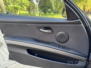Melns BMW 320 2008 Bauska, ar dzinēja tilpumu 2.00 L un nobraukumu 369 tūkst. km par 3200 €, foto 23 vietnē AUTOMOTO.COM.LV