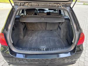 Melns BMW 320 2008 Bauska, ar dzinēja tilpumu 2.00 L un nobraukumu 369 tūkst. km par 3200 €, foto 27 vietnē AUTOMOTO.COM.LV