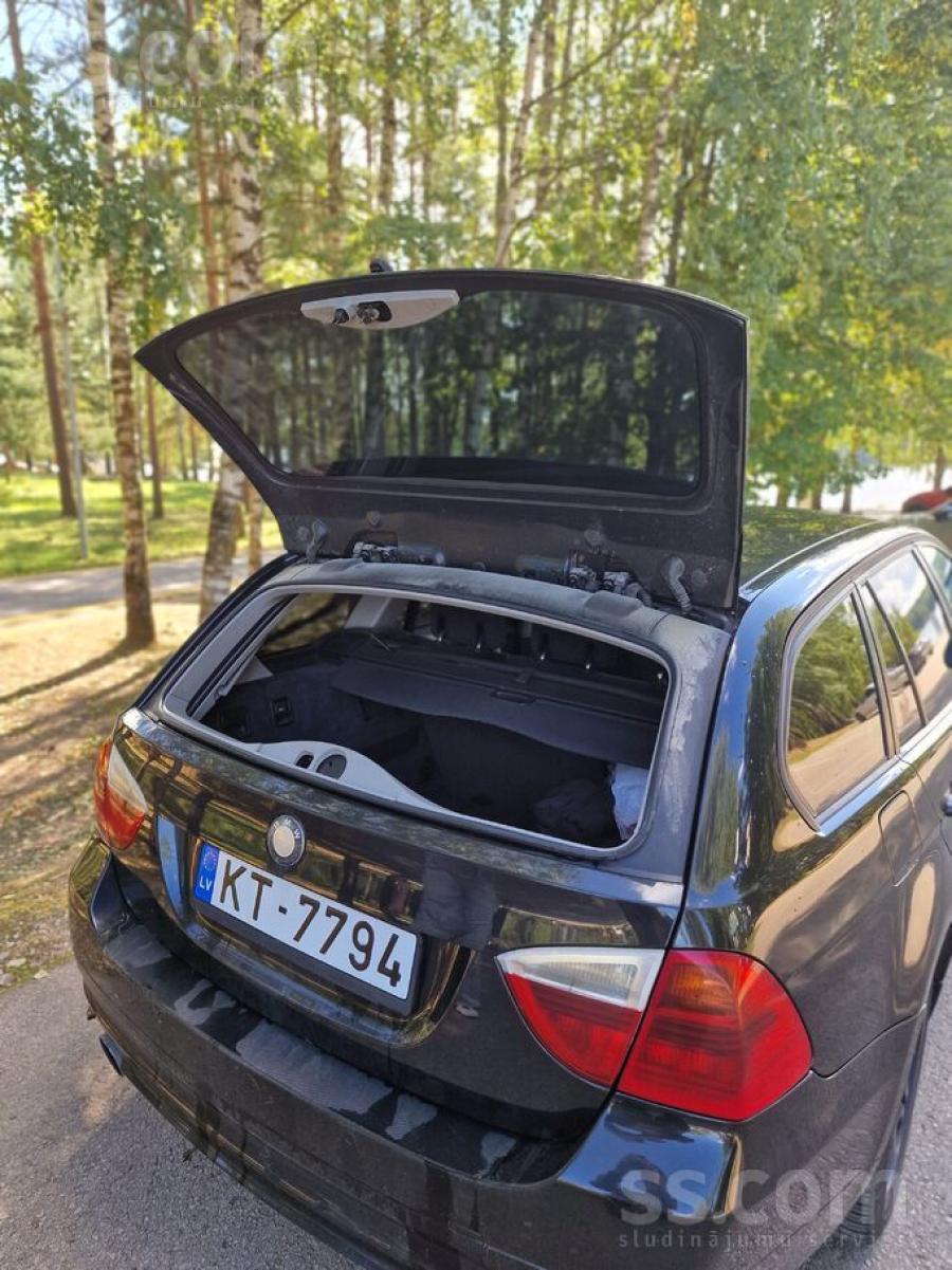 Black BMW 320 2008 in Jekabpils, with an engine capacity of 2.00 L and mileage of 409 thousand km for 3500 €, photo 8 on AUTOMOTO.COM.LV