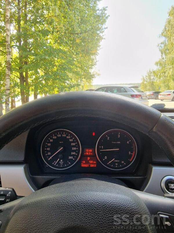 BMW 320 2008 in Jekabpils on AUTOMOTO.COM.LV Black BMW 320 2008 in Jekabpils, with an engine capacity of 2.00 L and mileage of 409 thousand km for 3500 €, photo 9 on AUTOMOTO.COM.LV
